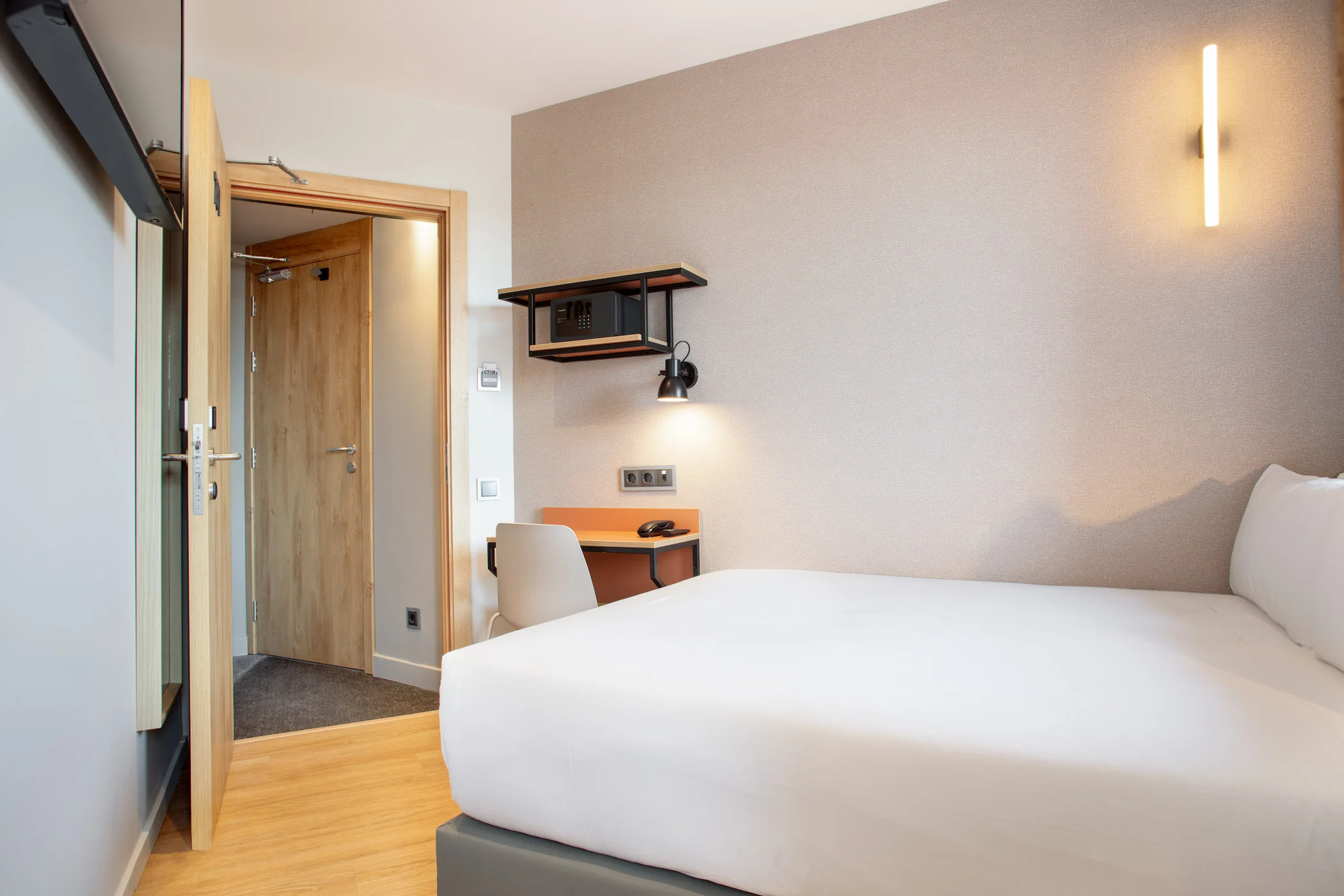 Hotel Brick Barcelona | Página web oficial